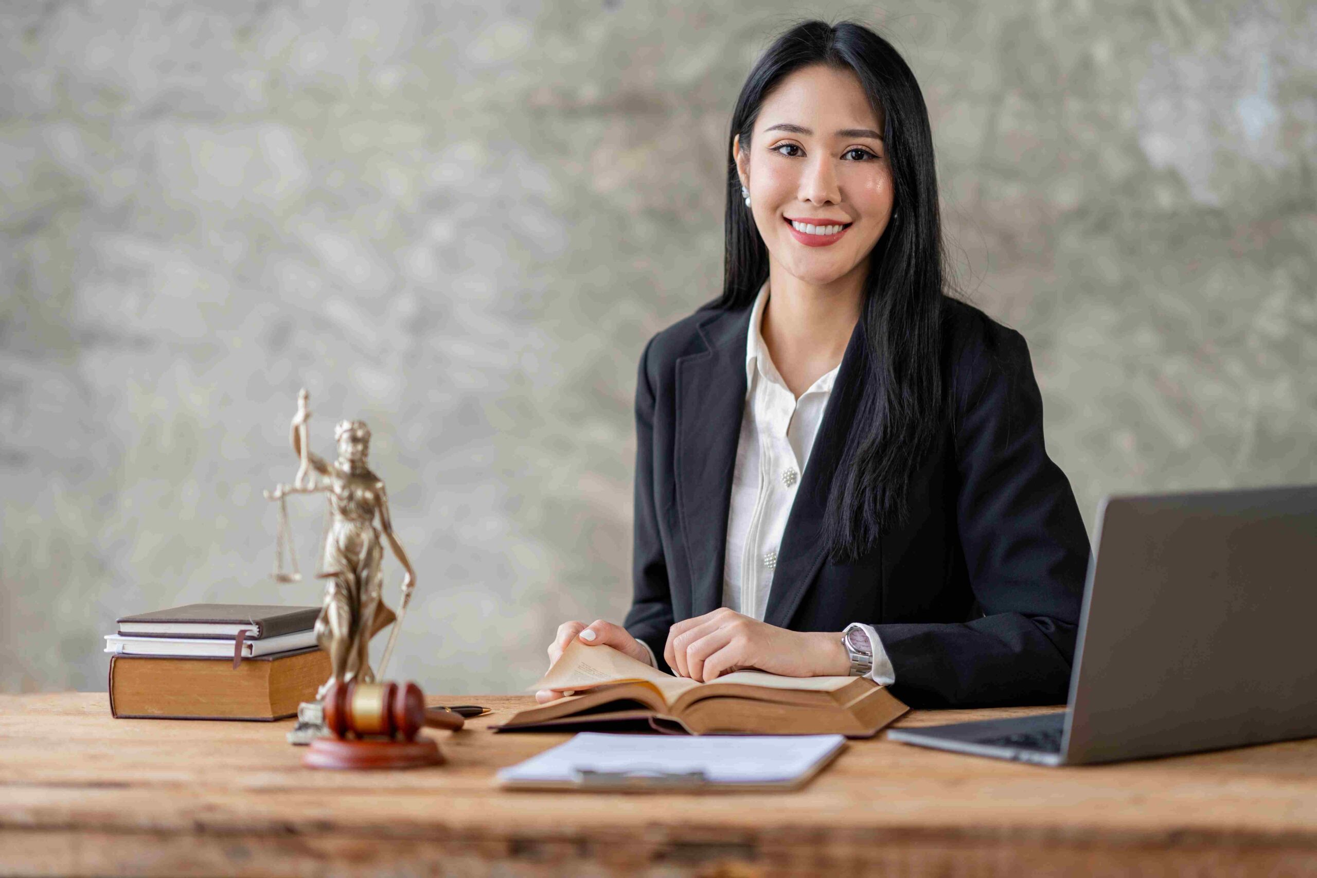 How Much Does A Probate Attorney Cost In Virginia? (Breakdown)